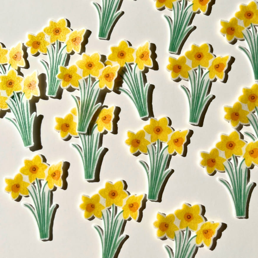 Edible Wafer Daffodil Cupcake Toppers 4.3cm x 18 pieces | CustomIcing ...